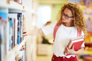 How To Shelve Books In A Library - Home Futuristic